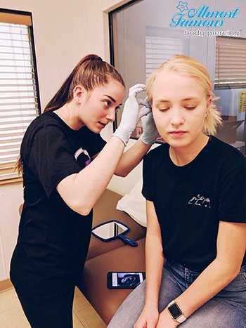 Piercing Workshops Training Almost Famous Body Piercing
